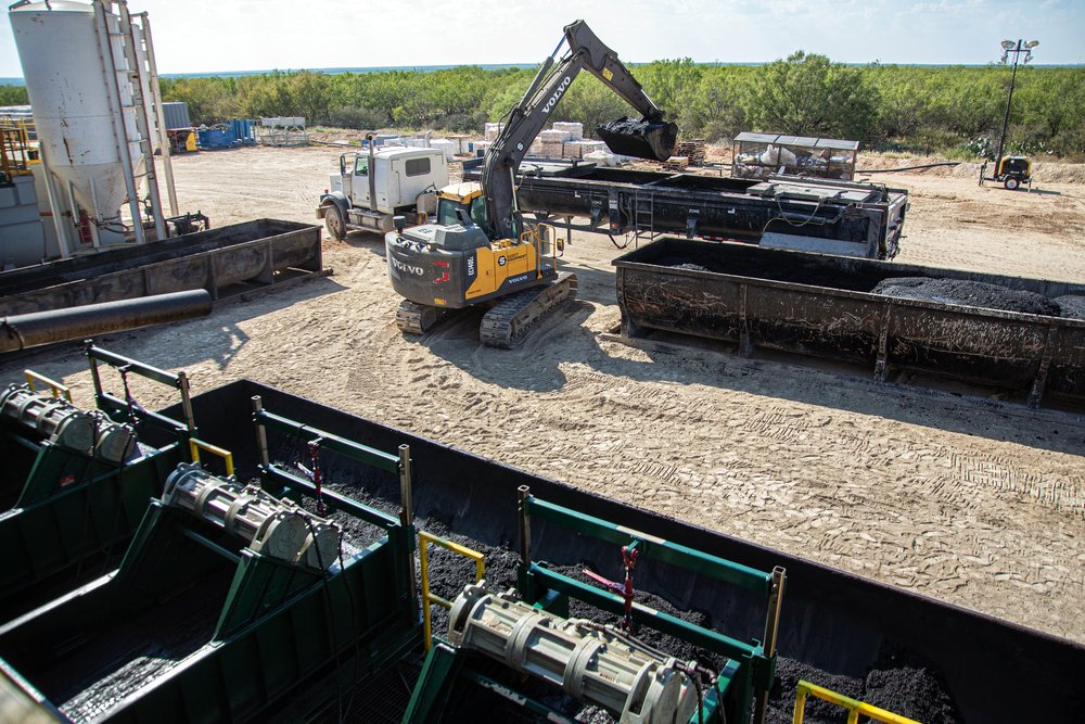 Closed Loop Drilling Systems - A Sound Alternative to Open Pits